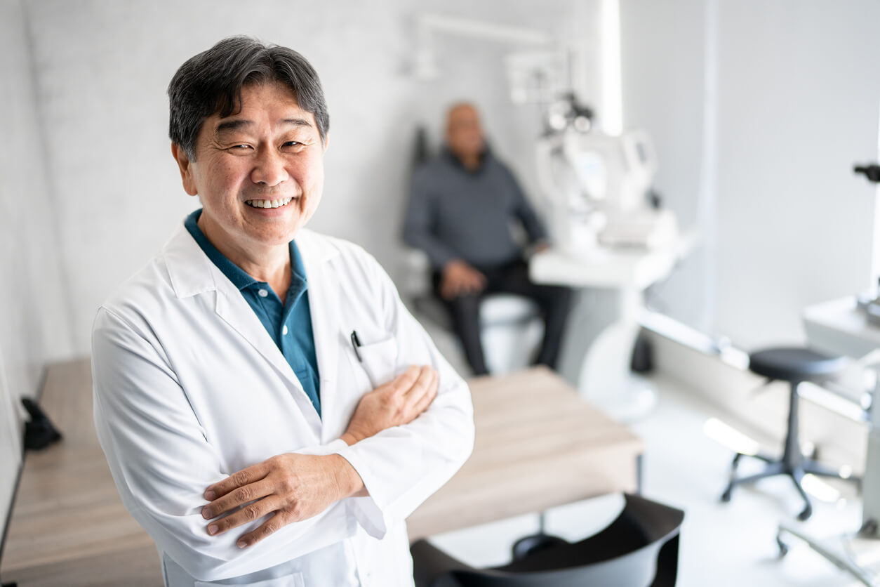 Different Types of Eye Doctors | The Laser Center of Coral Gables